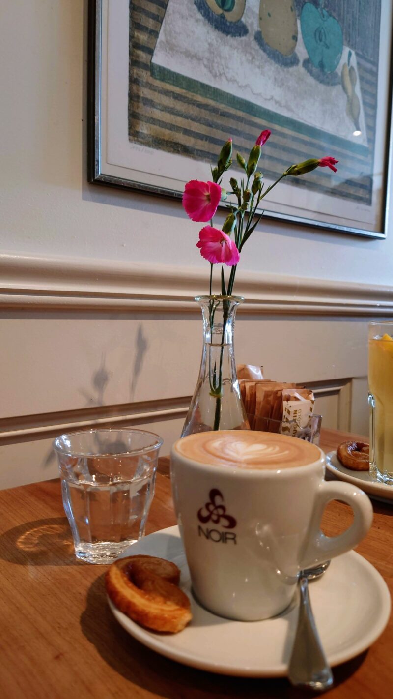 🇨🇭いつも満席！フレンチスタイルの人気カフェ「Franzos Coffee Shop」 | スイス暮らしのブログ